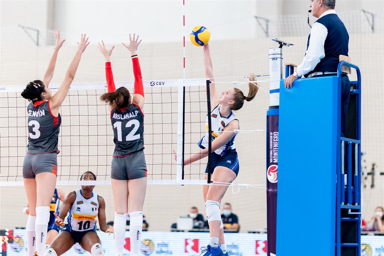 Europei Under 17 Femminili: l’Italia cede 3-1 alla Turchia | Federvolley Europei Under 17 Femminili: l’Italia cede 3-1 alla Turchia | Federvolley